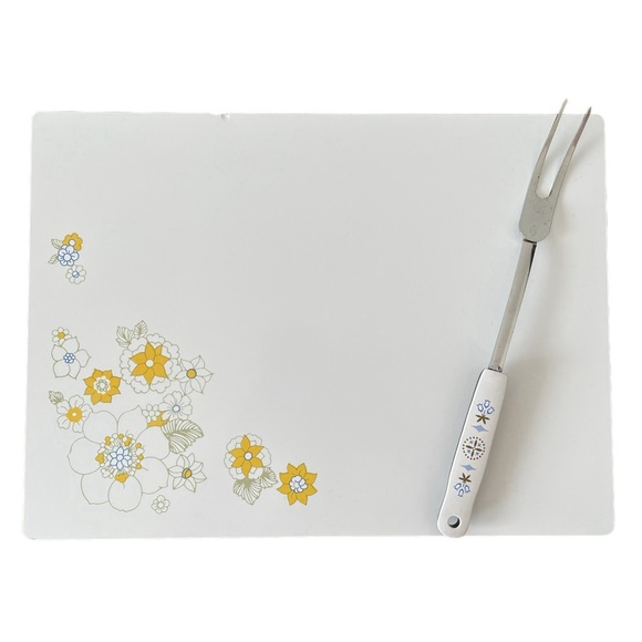 Ecco | Dining | Vintage Corelle Corning Floral Bouquet Counter Saver ...